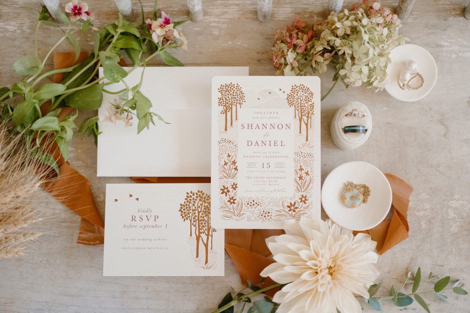 Shannon & Daniel | Photographs by Paperbird Photography